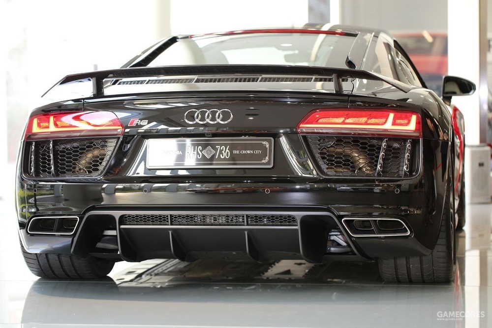 世界上唯一一台《FF15》主题奥迪R8将在11日起开始拍卖 | 机核